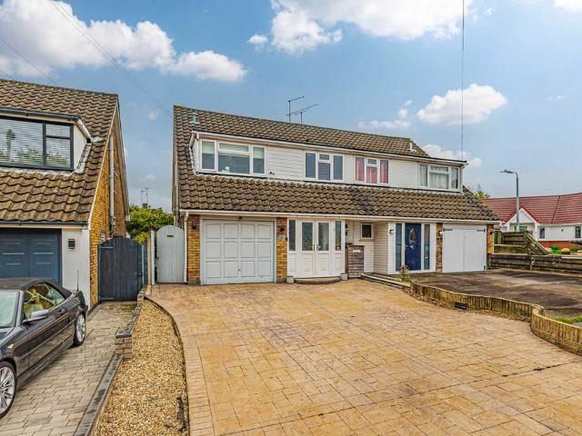 4 bedroom semi detached house for sale
