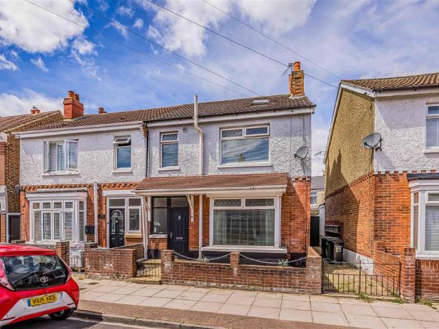 4 bedroom semi detached house for sale