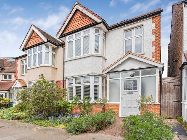 4 bedroom semi detached house for sale