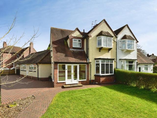 4 bedroom semi detached house for sale