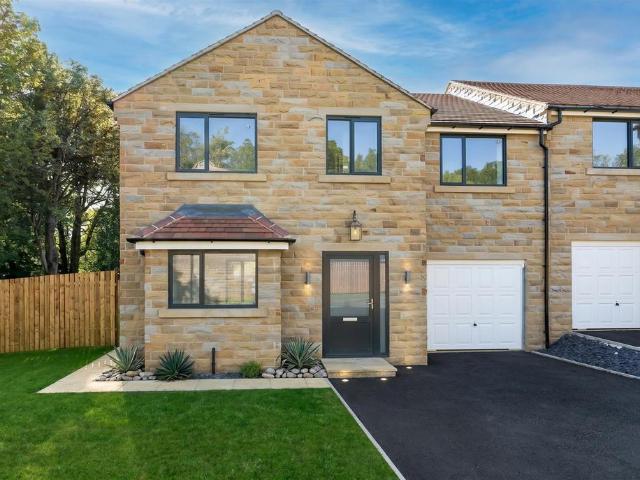 4 bedroom semi detached house for sale