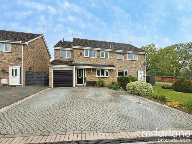 4 bedroom semi detached house for sale