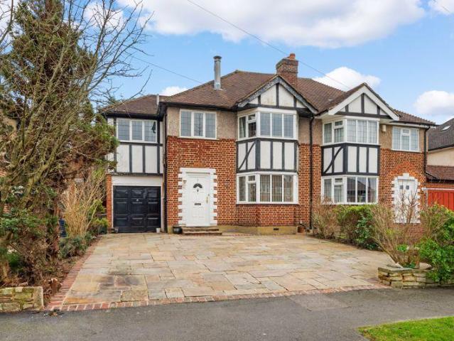 4 bedroom semi detached house for sale