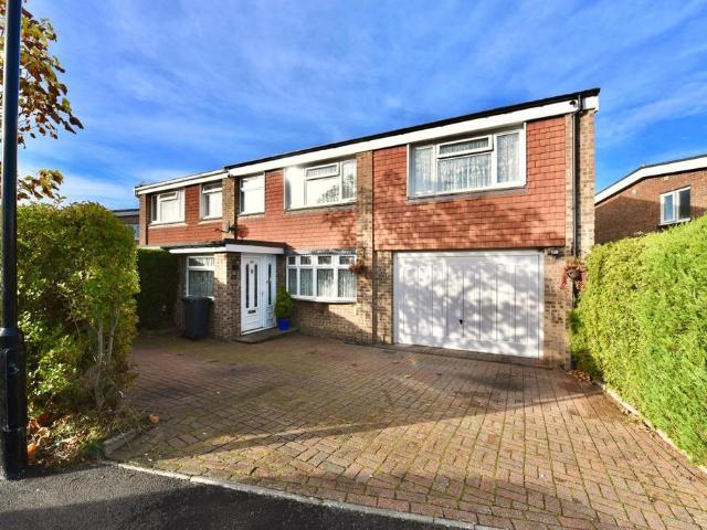 4 bedroom semi detached house for sale