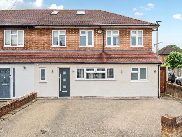 4 bedroom semi detached house for sale