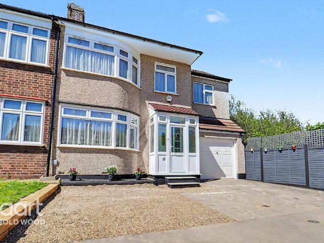 4 bedroom semi detached house for sale