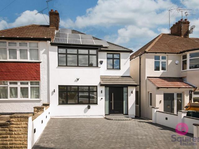 4 bedroom semi detached house for sale