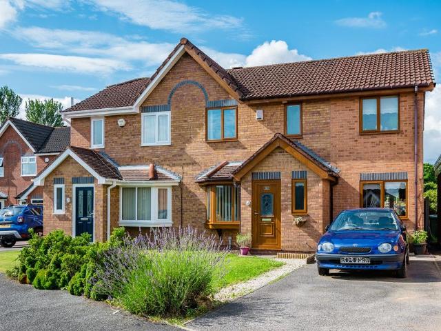 4 bedroom semi detached house for sale