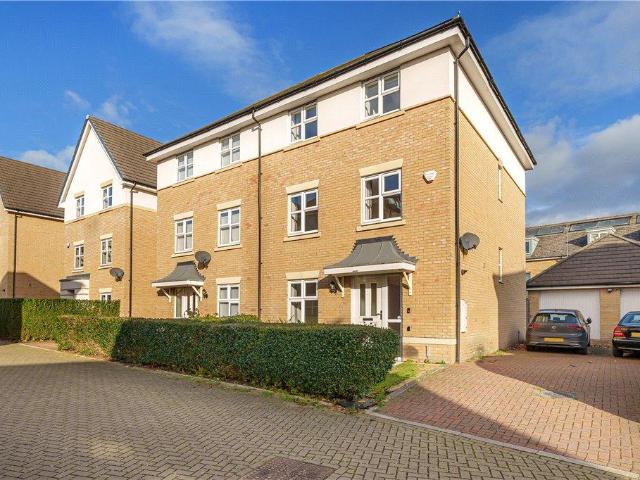4 bedroom semi detached house for sale