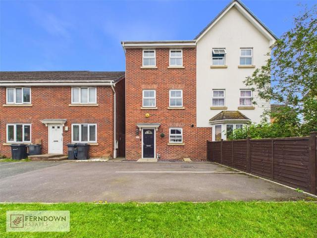 4 bedroom semi detached house for sale