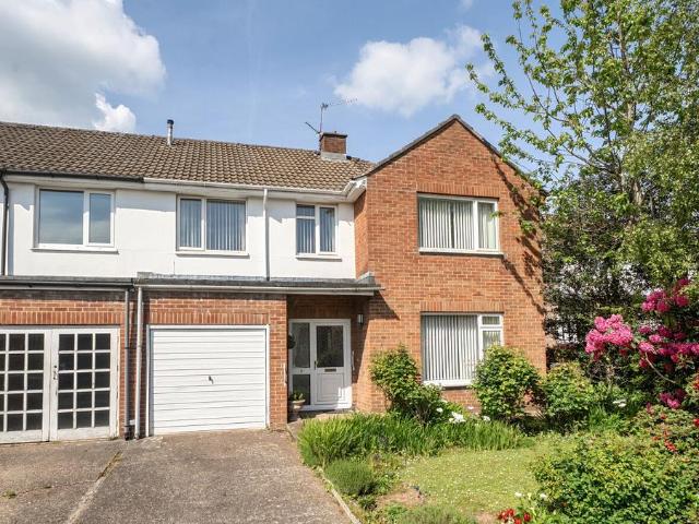 4 bedroom semi detached house for sale