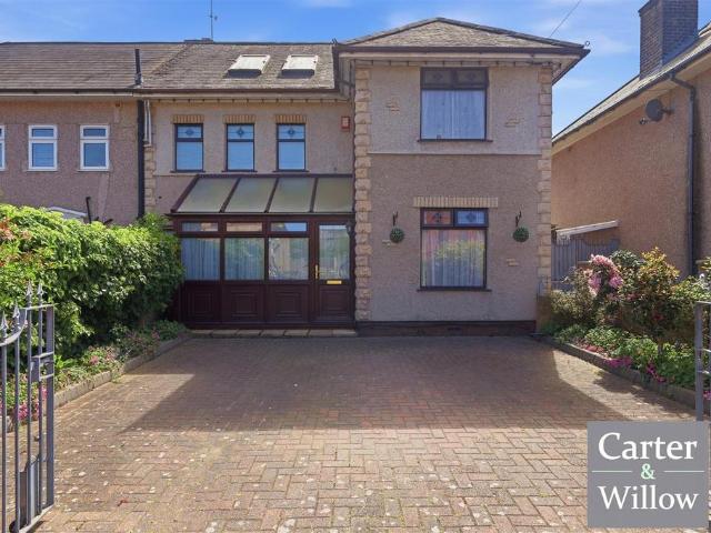4 bedroom semi detached house for sale