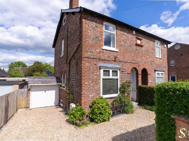 4 bedroom semi detached house for sale