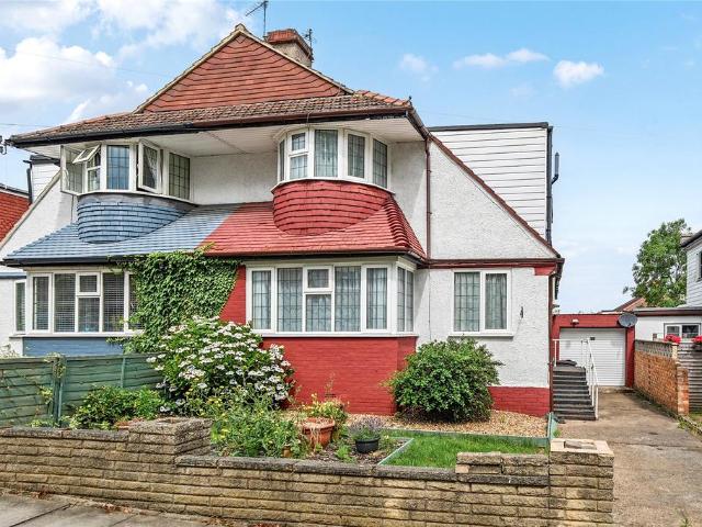 4 bedroom semi detached house for sale
