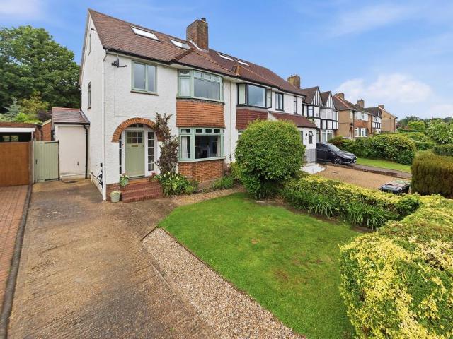 4 bedroom semi detached house for sale