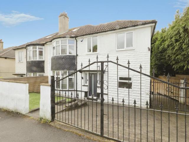 4 bedroom semi detached house for sale