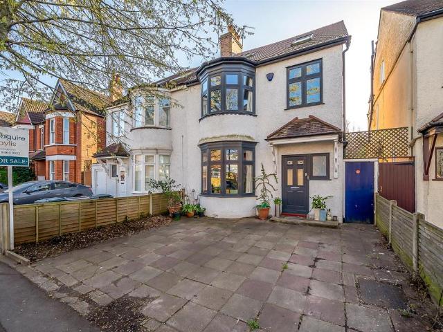 4 bedroom semi detached house for sale
