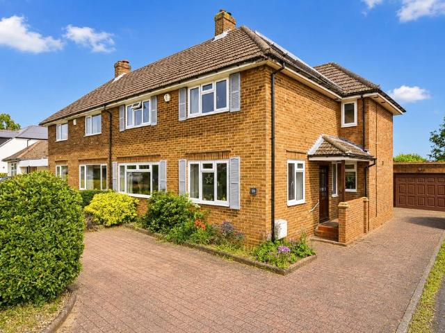 4 bedroom semi detached house for sale
