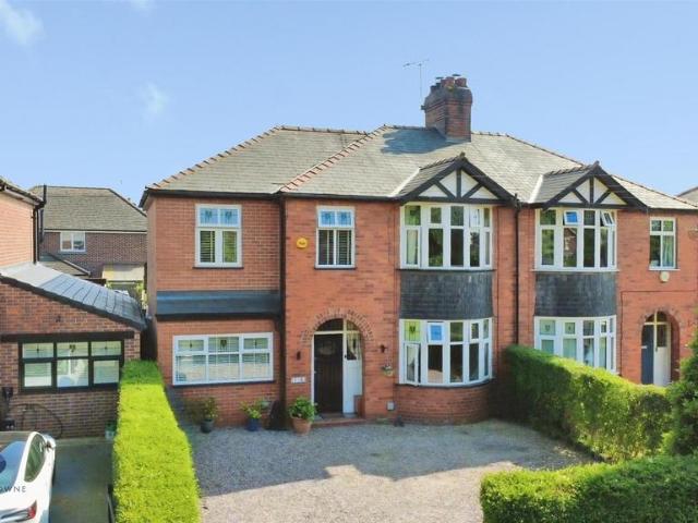 4 bedroom semi detached house for sale