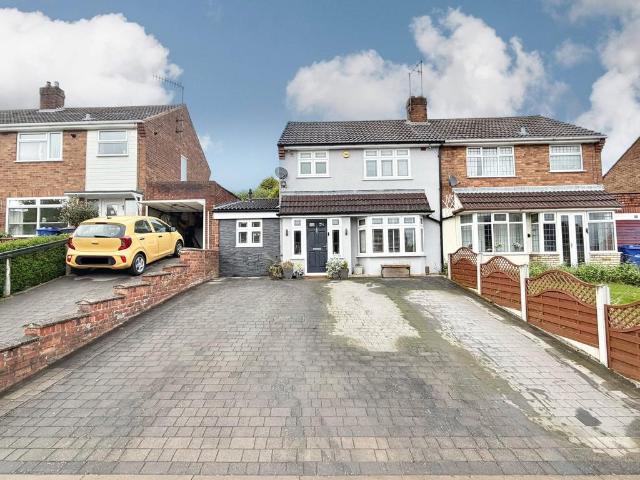 4 bedroom semi detached house for sale