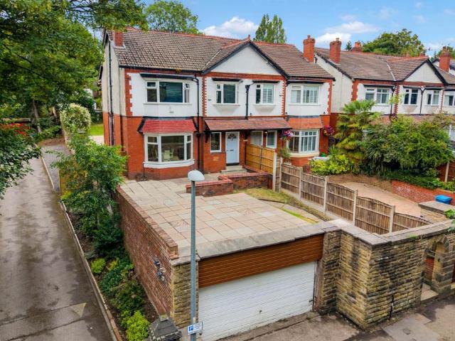 4 bedroom semi detached house for sale
