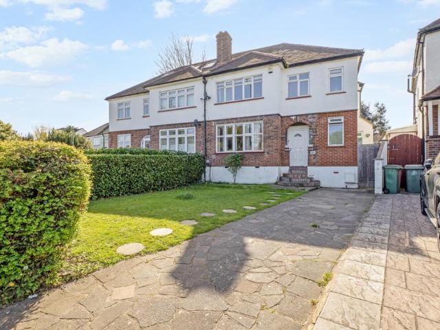 4 bedroom semi detached house for sale
