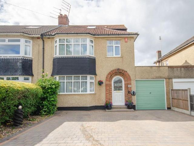 4 bedroom semi detached house for sale