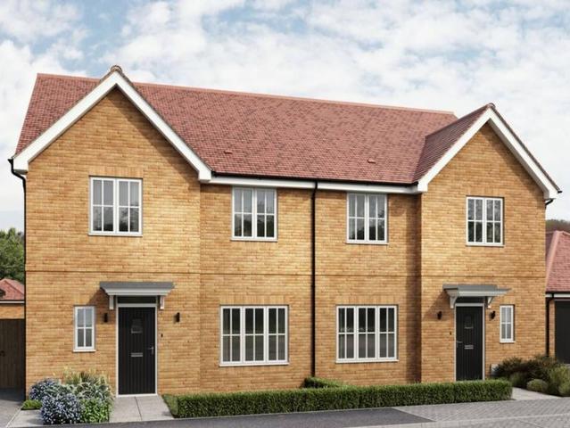 4 bedroom semi detached house for sale