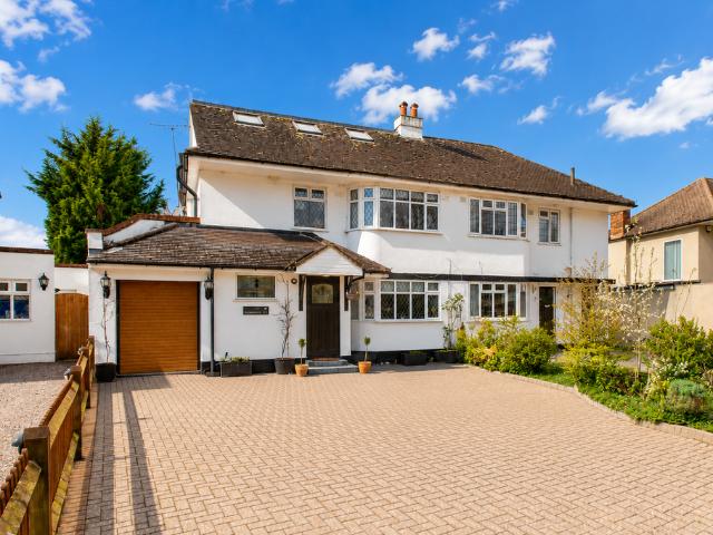 4 bedroom semi detached house for sale
