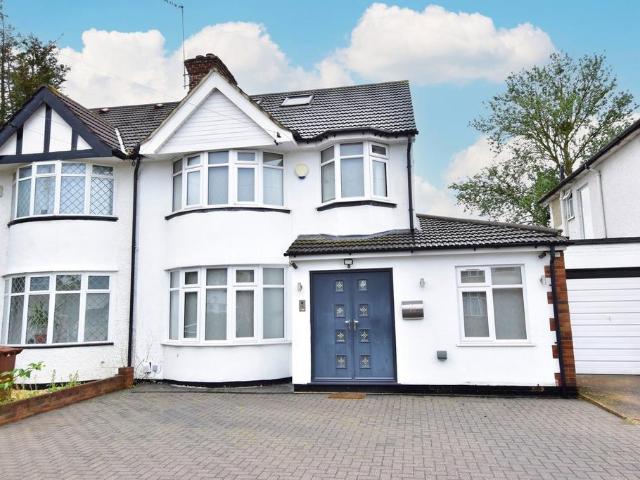 4 bedroom semi detached house for sale