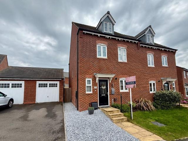 4 bedroom semi detached house for sale