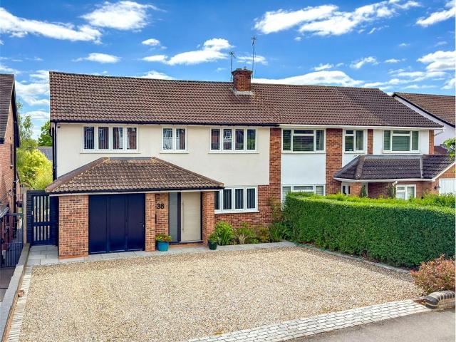 4 bedroom semi detached house for sale