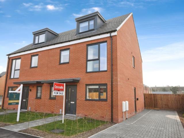4 bedroom semi detached house for sale