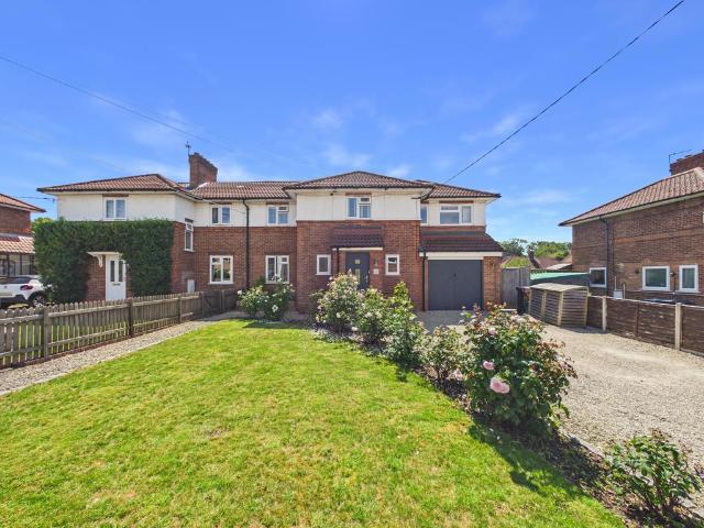 4 bedroom semi detached house for sale