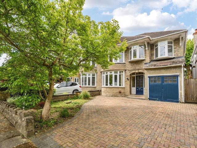 4 bedroom semi detached house for sale