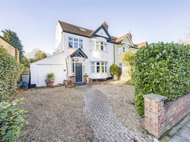4 bedroom semi detached house for sale