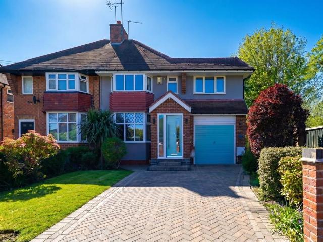 4 bedroom semi detached house for sale