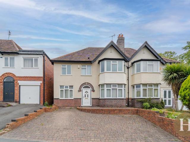 4 bedroom semi detached house for sale