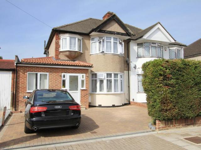 4 bedroom semi detached house for sale