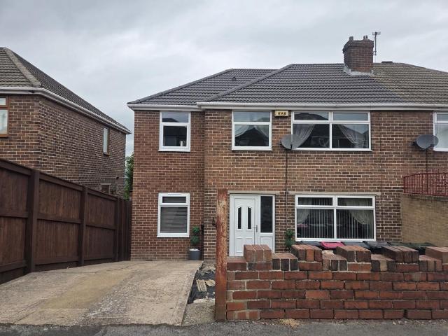 4 bedroom semi detached house for sale