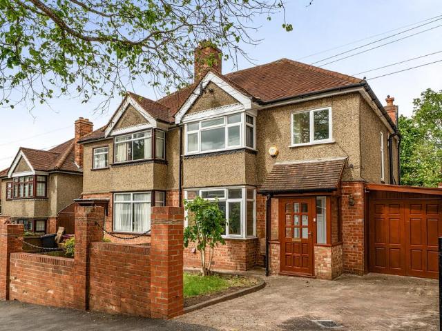 4 bedroom semi detached house for sale