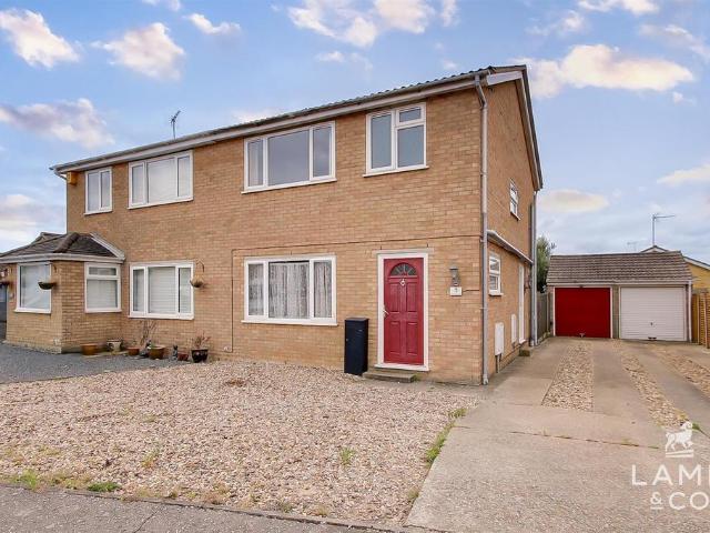 4 bedroom semi detached house for sale