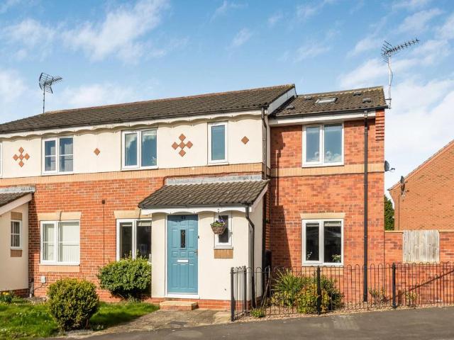 4 bedroom semi detached house for sale