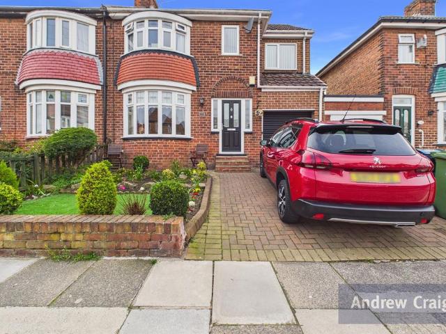 4 bedroom semi detached house for sale