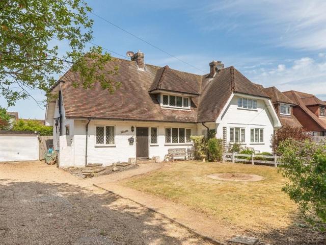 4 bedroom semi detached house for sale