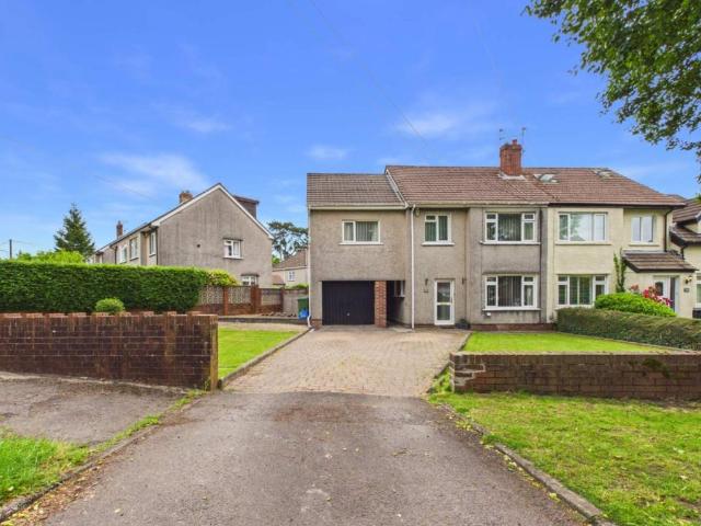 4 bedroom semi detached house for sale