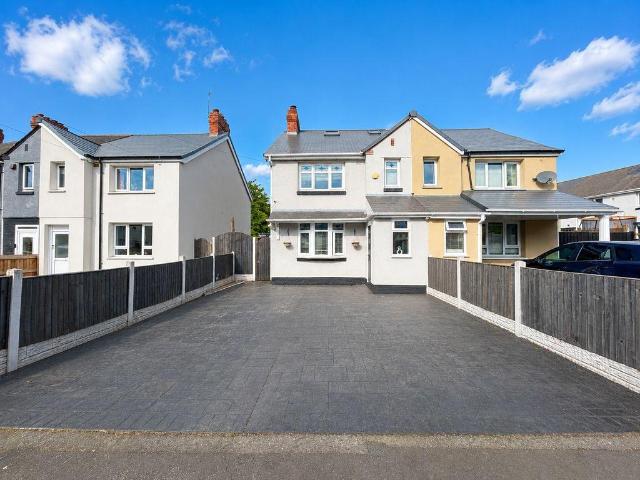 4 bedroom semi detached house for sale