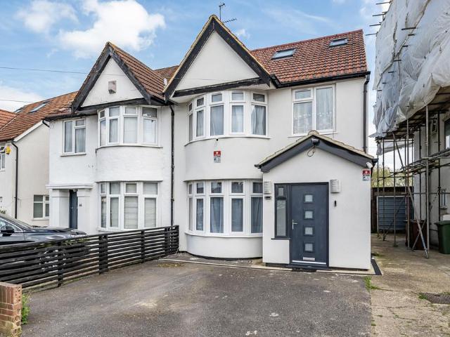 4 bedroom semi detached house for sale