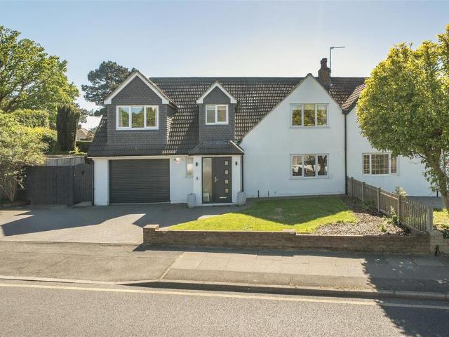 4 bedroom semi detached house for sale
