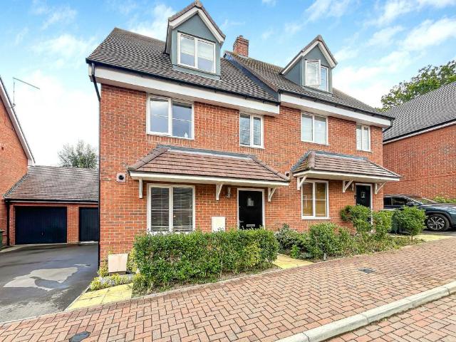 4 bedroom semi detached house for sale